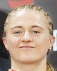 BoxRec: Ellie Bouttell