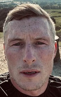 BoxRec: James Albert