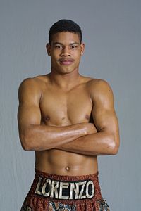 BoxRec: Giovanni Lorenzo