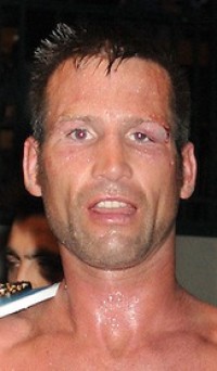 BoxRec: Michael Lomax