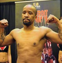 BoxRec: James Lester