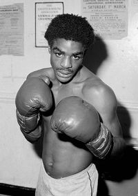 BoxRec: Lloyd Christie