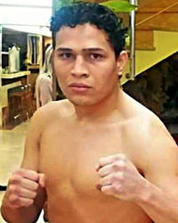 BoxRec: Michael Mora