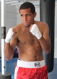BoxRec: Lester Gonzalez