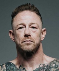 BoxRec: Andrew Howson