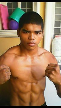 BoxRec: Michael Bravo