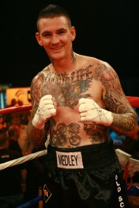BoxRec: Robert Medley