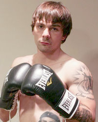 BoxRec: Mike Towell