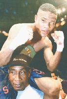 Armando Cordoba - BoxRec