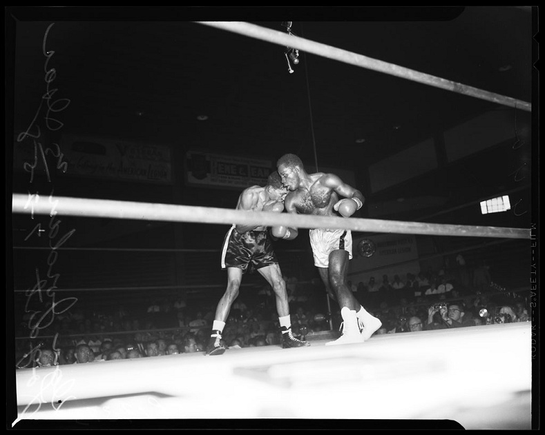 Don Jordan vs. Isaac Logart - BoxRec