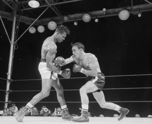 Sugar Ray Robinson vs. Carmen Basilio (1st meeting) - BoxRec