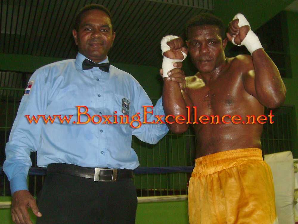 Fight:1942005 - BoxRec