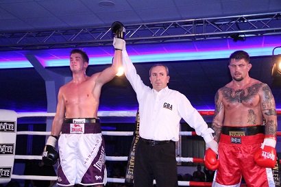 Fight:1992870 - BoxRec