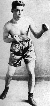 Tommy Robson - BoxRec