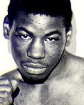 Robert Adams - BoxRec