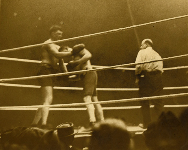 Charlie White (Referee) - BoxRec