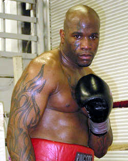 Kelvin Davis 019074 - BoxRec