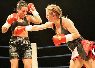 Sandy Tsagouris vs. Olivia Gerula - BoxRec