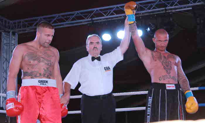 Fight:1737445 - BoxRec