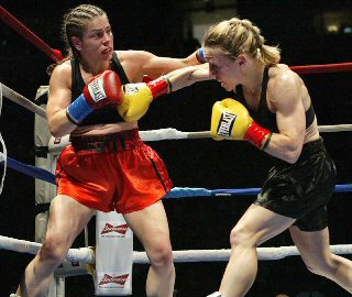 Melissa McMorrow vs. Jolene Blackshear - BoxRec