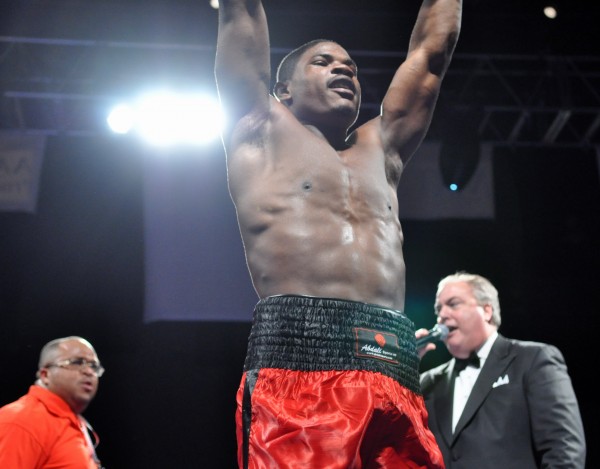 Derrick Evans - BoxRec Derrick Evans - BoxRec