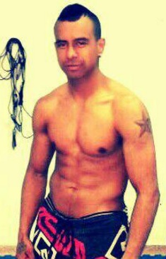 Emmanuel Hoyos - BoxRec