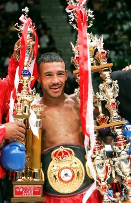 Alexander Muñoz - BoxRec