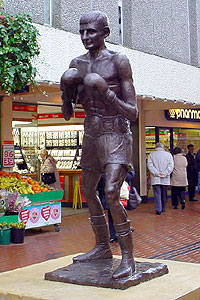 Johnny Owen - BoxRec