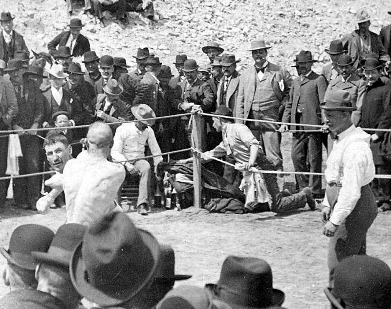 Australian Billy Smith vs. Billy Lewis - BoxRec