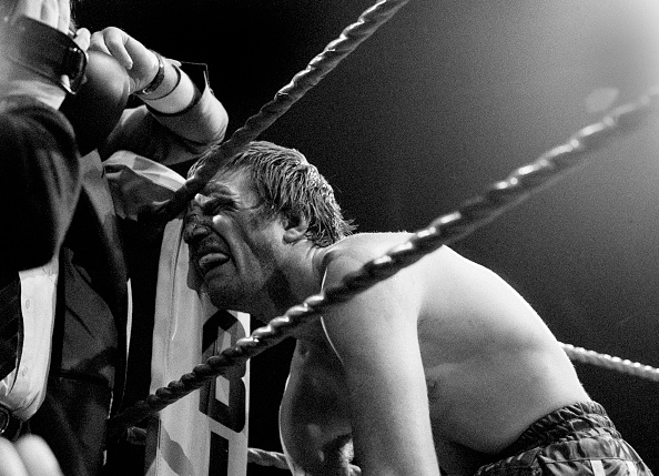 Donald Curry vs. Colin Jones - BoxRec