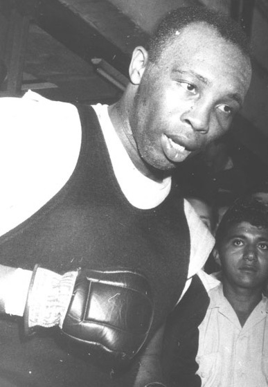 Ike Chestnut - BoxRec