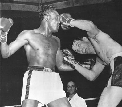 Kid Gavilan vs. Bobby Dykes (2nd meeting) - BoxRec