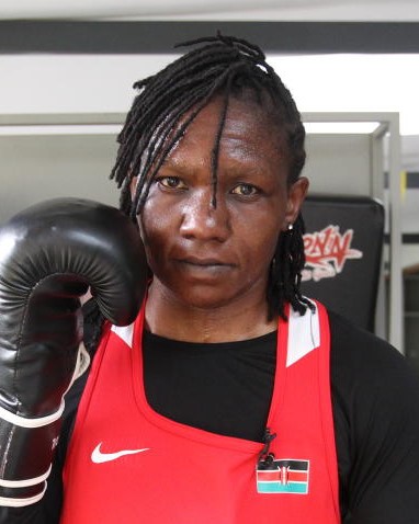 Elizabeth Andiego - BoxRec