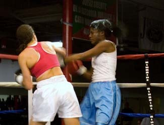 Jackie Breitenstein vs. Ashella Moody - BoxRec