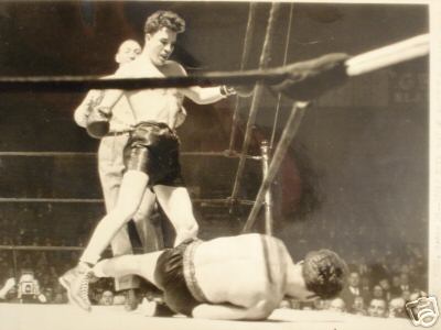 Tippy Larkin vs. Allie Stolz - BoxRec