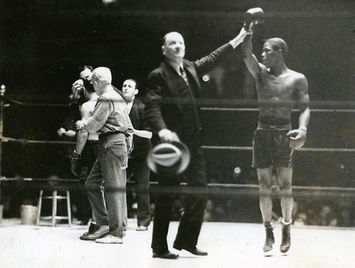 Kid Chocolate vs. Lew Feldman (3rd meeting) - BoxRec