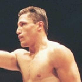 Gustavo Enriquez - BoxRec