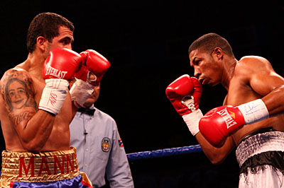 Manny Siaca vs. Jhon Berrio - BoxRec