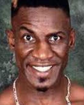 Moses Golola - BoxRec