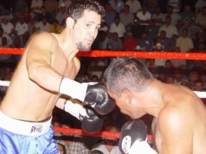 Esteban Camou vs. Juan Carlos Barreto - BoxRec