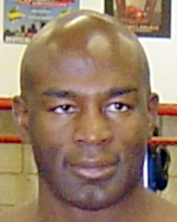 Everton Davis - BoxRec