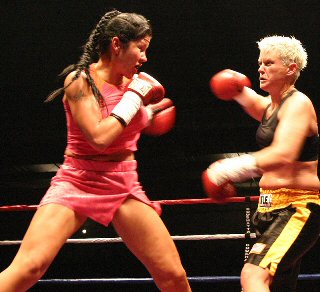 Mia St John vs. Lana Alexander (2nd meeting) - BoxRec
