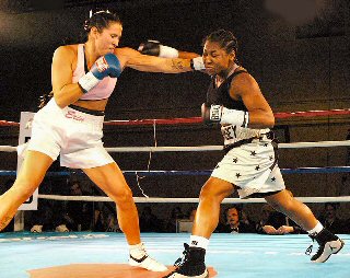 Erin Toughill vs. Laura Ramsey (2nd meeting) - BoxRec