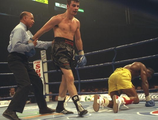 Joe Calzaghe vs. Chris Eubank - BoxRec