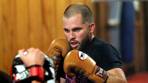 Ian Charlton - BoxRec