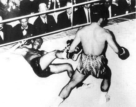 Johnny Famechon vs. Fighting Harada (1st meeting) - BoxRec