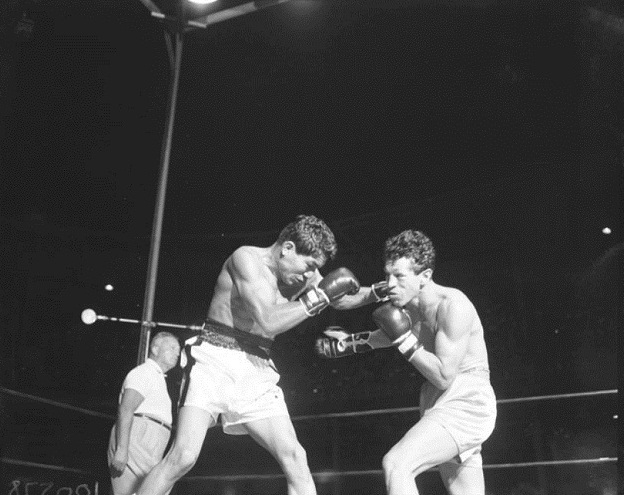 Art Aragon vs. Cisco Andrade - BoxRec