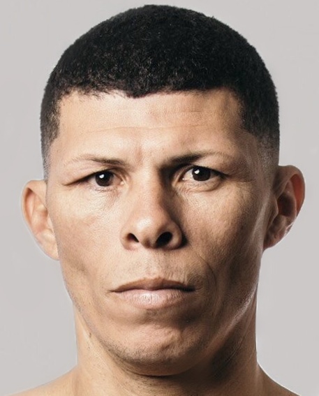 Roman Martinez - BoxRec