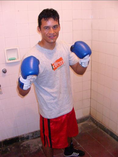 Elio Aníbal Jara - BoxRec