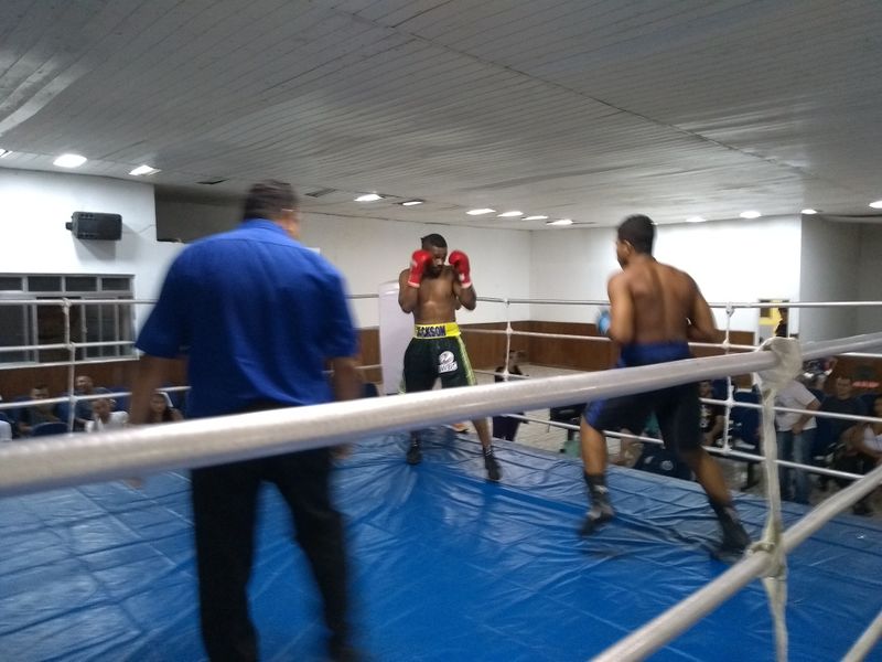 Jackson Junior vs. Paulo Henrique Santos - BoxRec